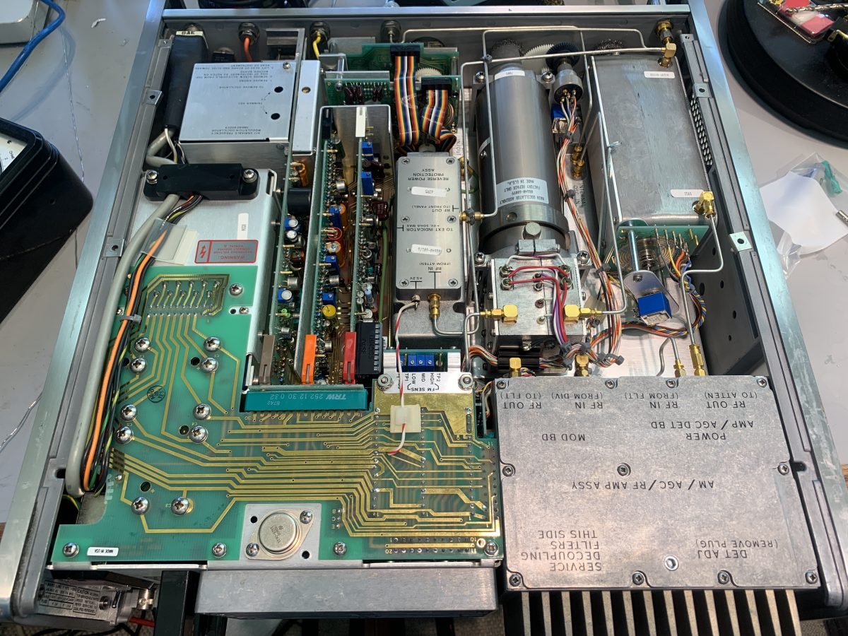 HP 8640B Signal Generator Lab Repair – IDEwerks