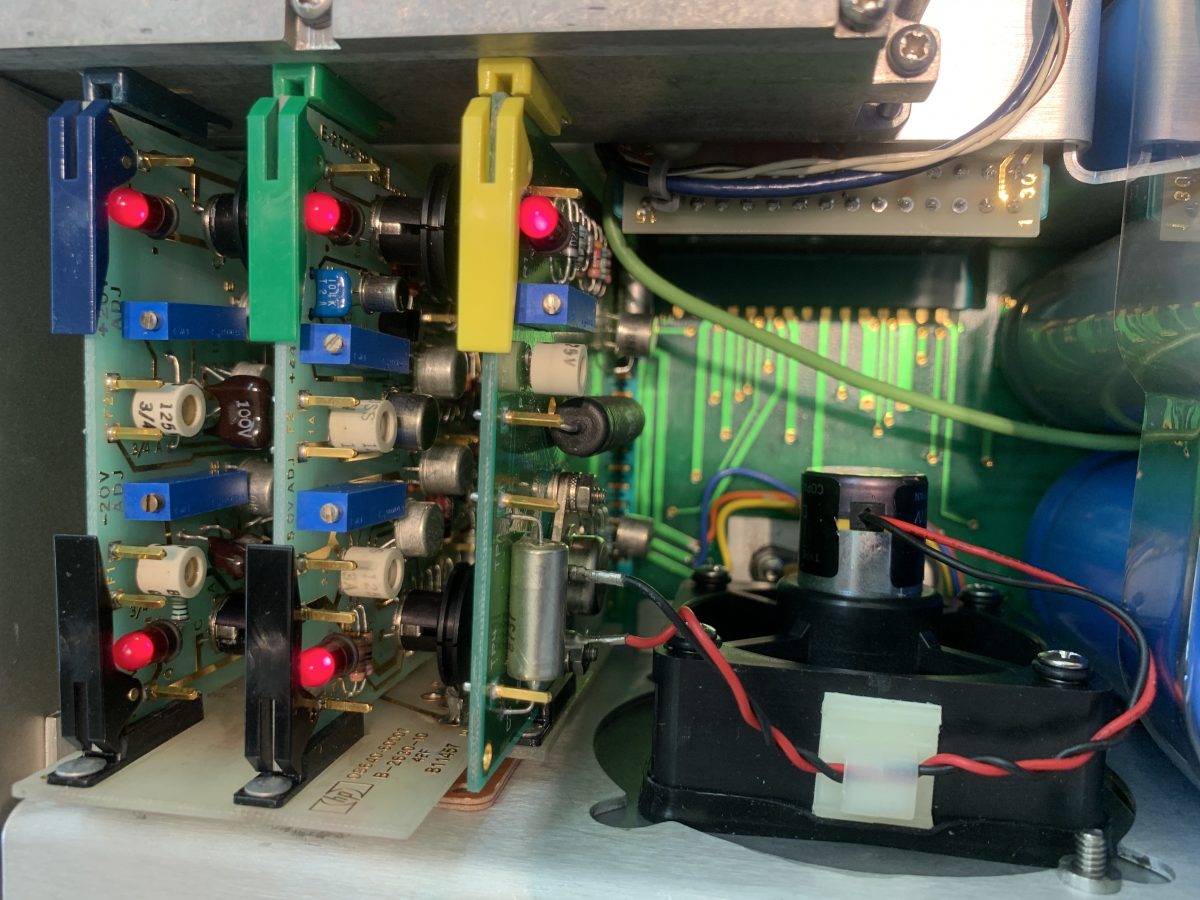 HP 8640B Signal Generator Lab Repair – IDEwerks